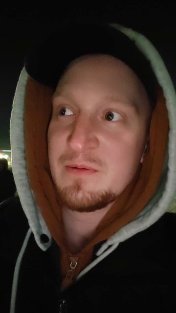 а у вас как проходит последний рабочий месяц? делитесь в комментариях. #рутуб #работа #shorts