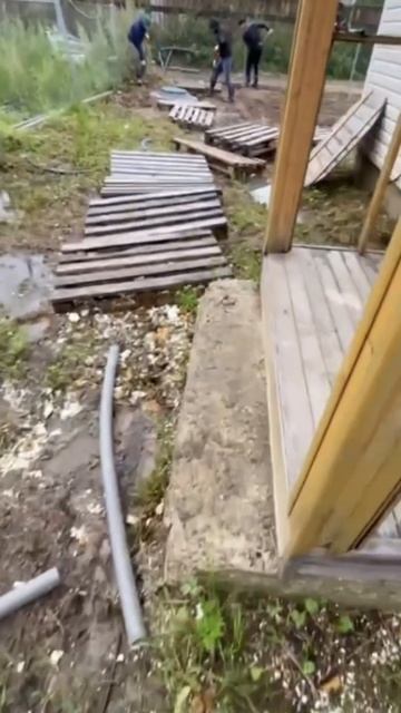 Осушение участка, отвод воды, дренаж, поднятие.