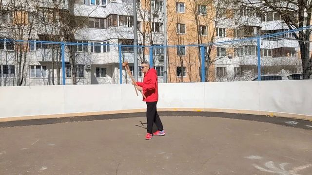 Упражнения с деревянным колокольчиком для фитнеса (18)