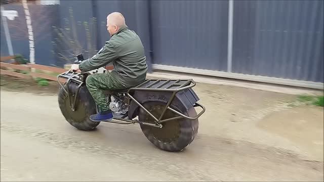 Мотоцикл Сибирь 2×2 с новым двигателем / Сибмото