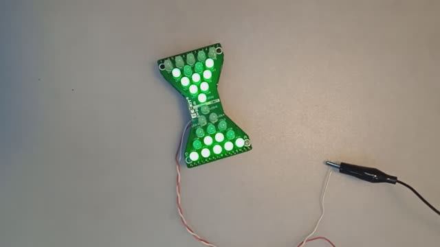 Светодиодные  песочные часы.