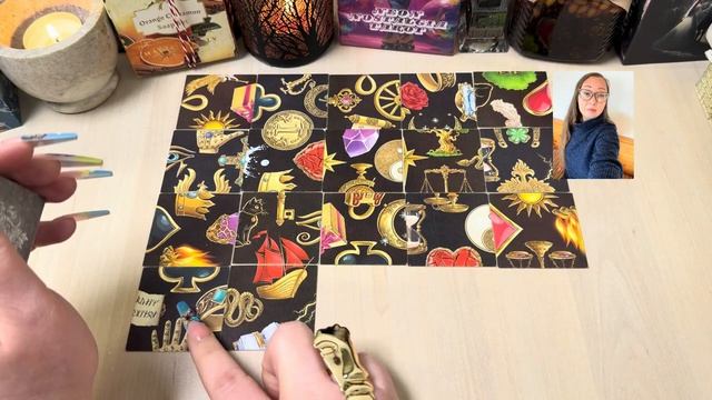 Что чувствует? Гадание пасьянс Tarot reading