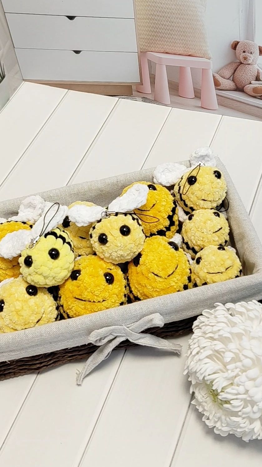 31.03.26  "Бешенная рулетка"  третье задание-пчела!🌺🌺🌺