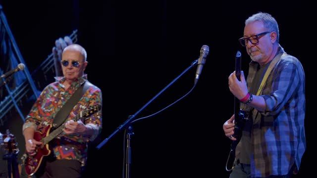 Группа «Воскресение» - Посмотри как я живу (концерт в театре на Таганке 2022)