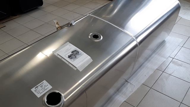 Обзор на усиленный алюминиевый бак 870л для DAF XF105: Все, что нужно знать перед покупкой.