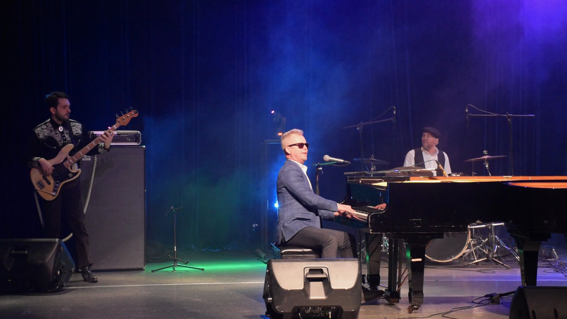 Денис Мажуков - Рок н ролл 2