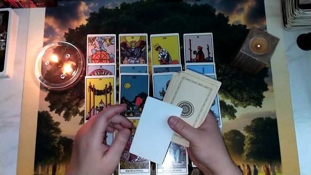 Работа, финансы. Апрель. #таро, #таролог, #тароонлайн, #гаданиетаро