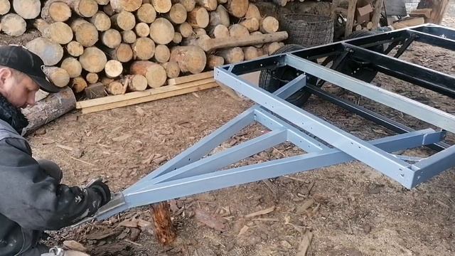 Ремонт прицепа.