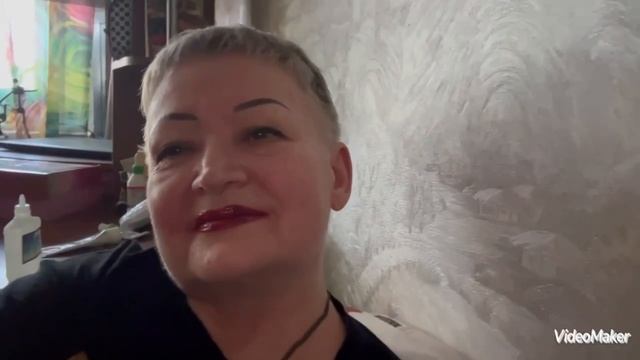 Сделала татуаж бровей, век и губ