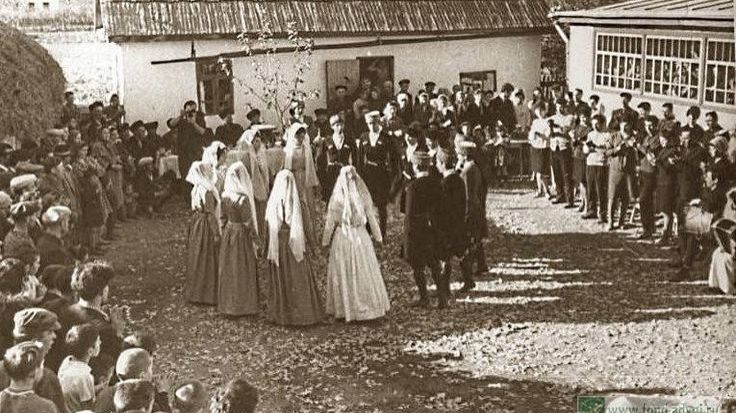 КАК ПРОХОДИЛА СВАДЬБА  У НАШИХ ПРА, ПРАБАБУШЕК В СТАРИНУ.