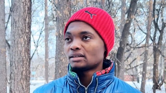 В Иркутске уроженец Камеруна получил паспорт гражданина Российской Федерации