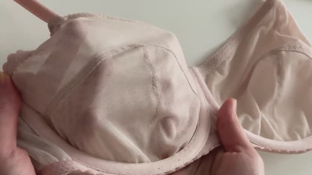 Чашка бюстгальтера с закрытыми швами изнутри. Обработка чашки бюстгальтера вчистую