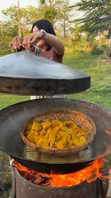 Рецепт приготовления вкусной жареной тыквы во фритюре.