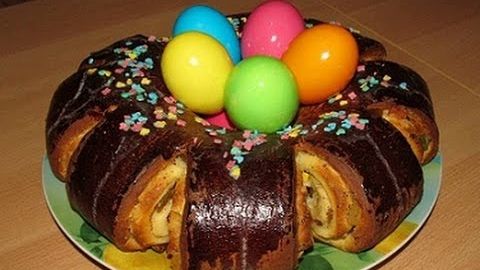 Пасхальный кулич "Пасхальный венок"