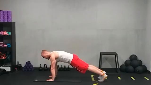 Скалолаз/ Mountain Climber