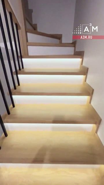 Видеоотзыв на автоматическую подсветку лестницы A³M