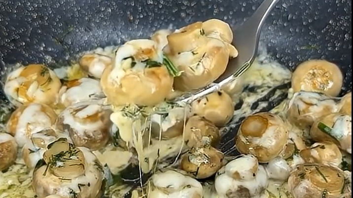 Приготовь ШАМПИНЬОНЫ так и не оторвешься...🍄🟫😋