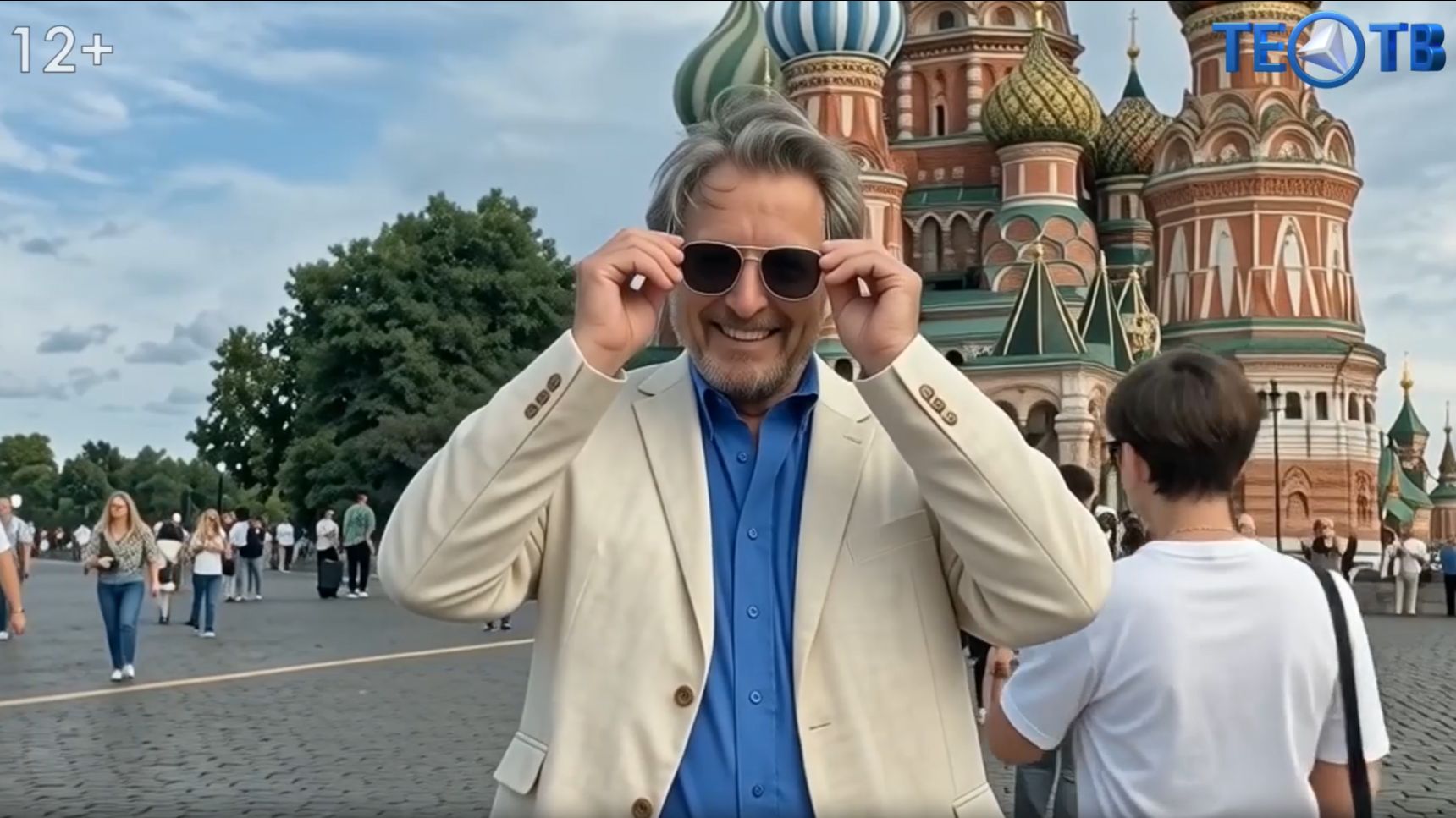 Оригинальный и грандиозный Эррол Маск снова в Москве