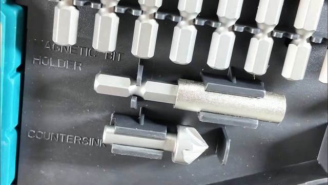 Обзор набора бит и сверл Makita E-15110