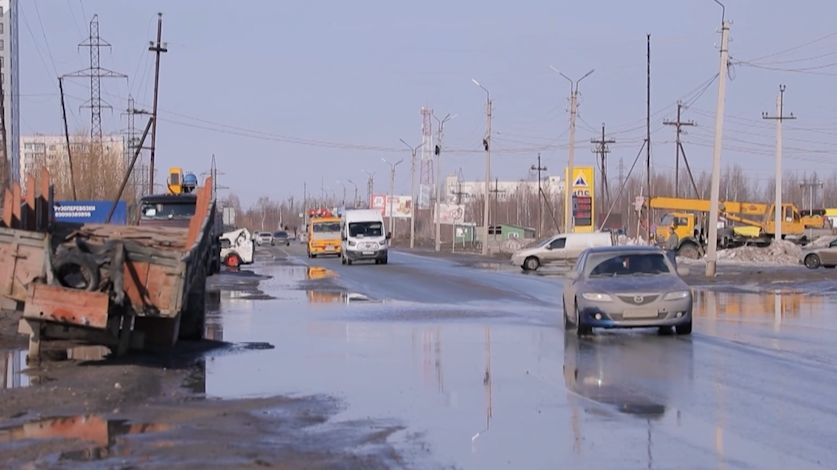 В Нефтеюганске проверяют стоянки с большегрузами