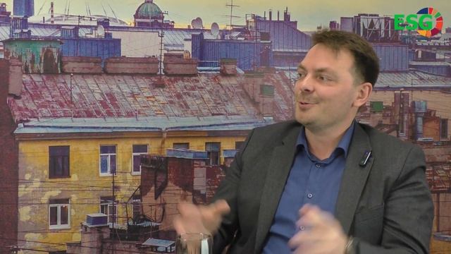 Образование через развлечение: про бизнес, написание деловой литературы и опыт преподавания