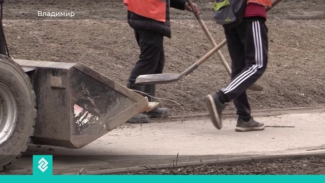 Дорогу на ДТЮ после моста сузили до двух полос из-за ремонт ливневой канализации