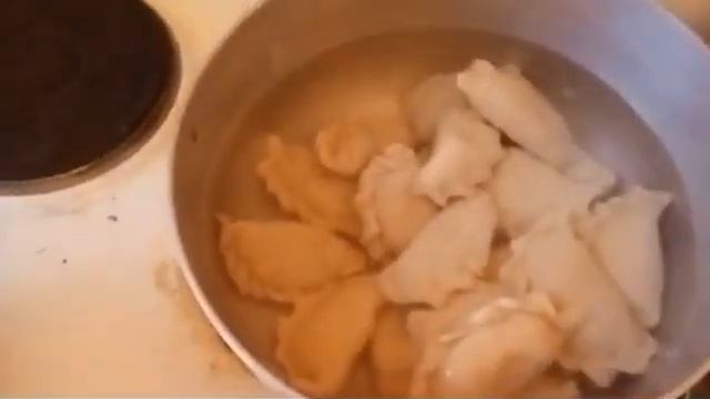 Рецепт домашних вареников с картошкой. Как сварить вареники. НАЛЕПИЛА И СВАРИЛА!