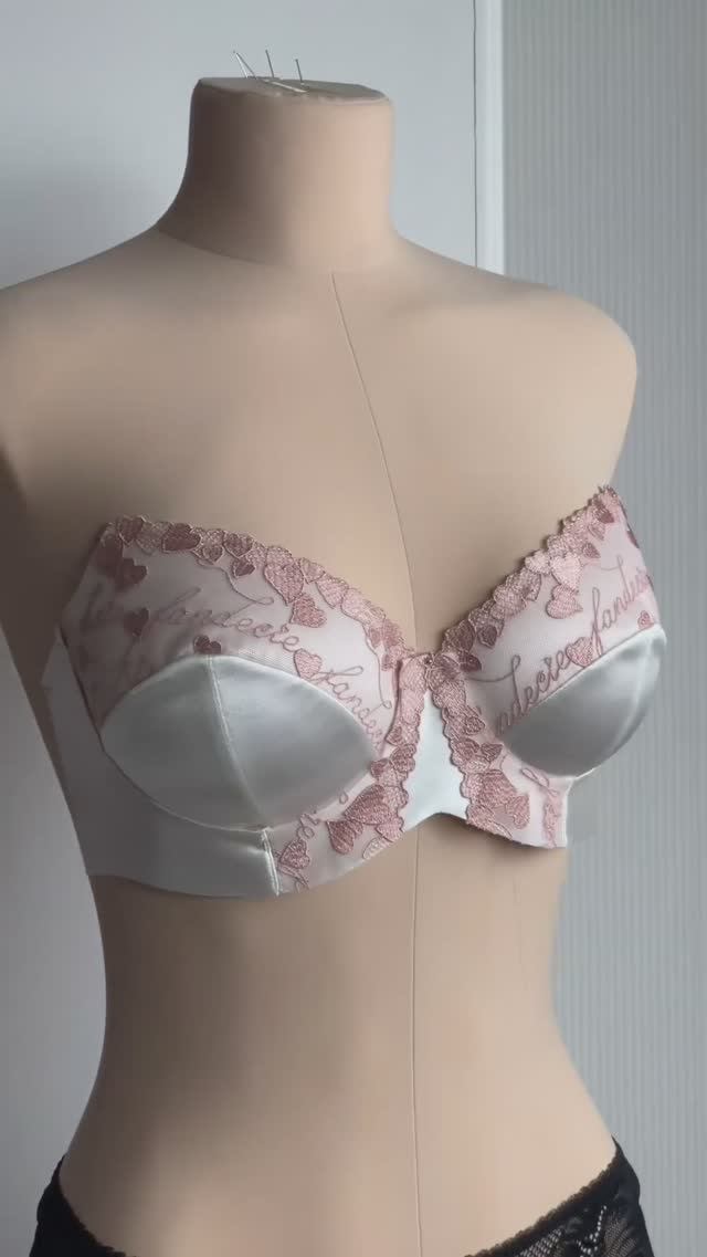 Шью бюстгальтер с хорошей поддержкой