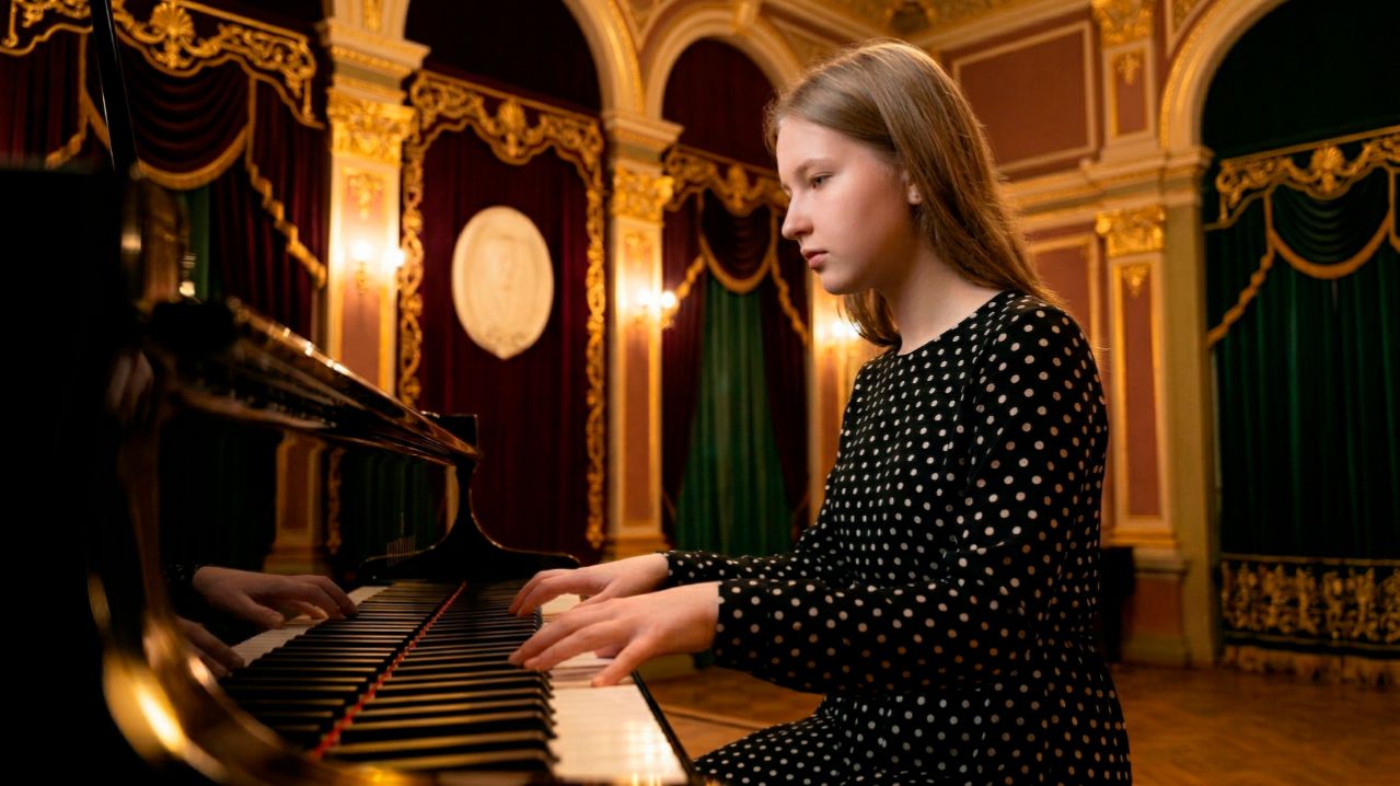 К. Сен-Санс Токката опус 72 №3. Здорнова Наталья. Фестиваль "Вершина таланта"