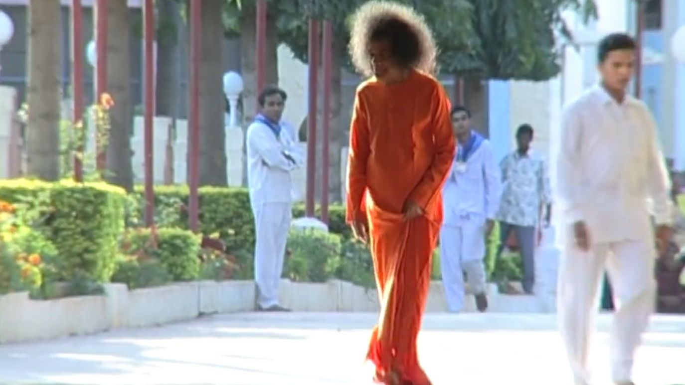 𓍢ִ໋🌷𓍢ִ໋ Саи Даршан 𓍢ִ໋🌷𓍢ִ໋ Сегодня Божественный день Гуру – четверг.