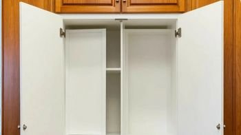 Замена обычных петель на петли с доводчиком. А надо ли?