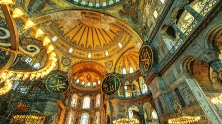 Астрологический прогноз на апрель (2026)