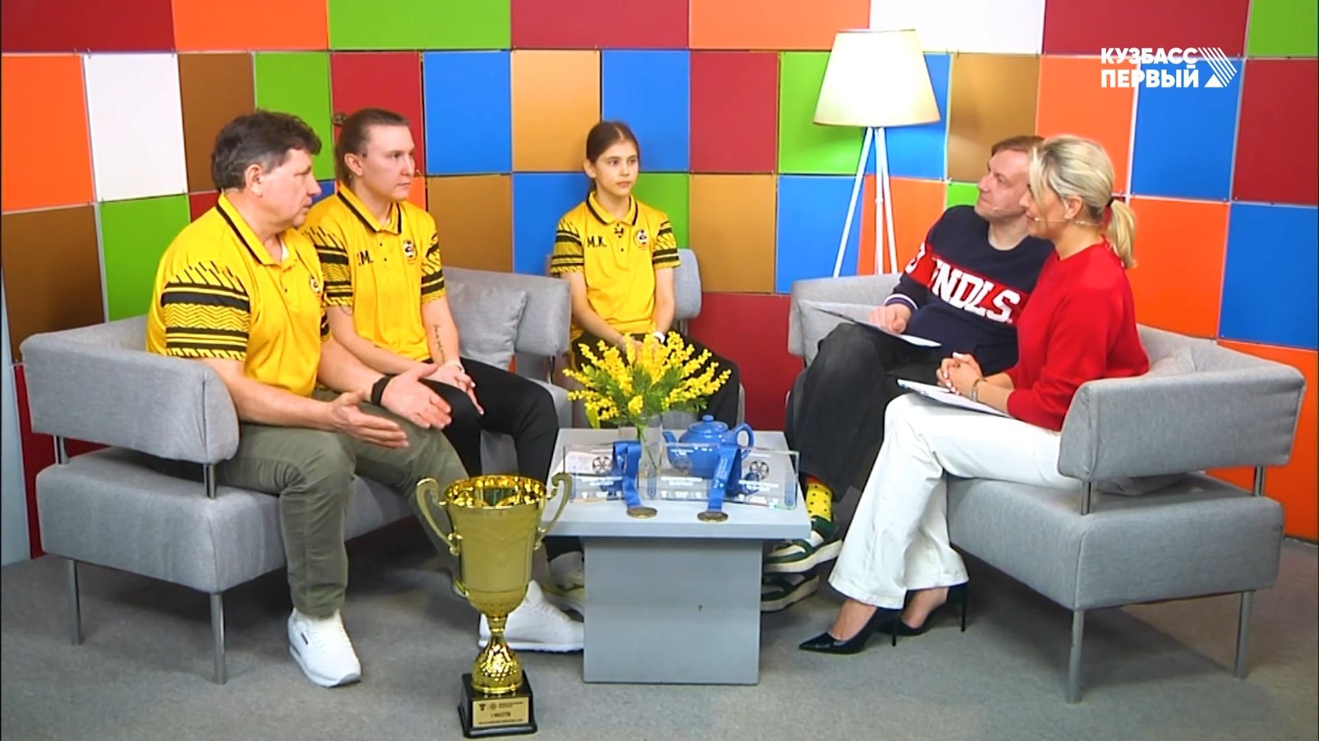 Эфир программы "Включайся" от 30.03.2026. Женский футбол в Кемерове. Чего достигли?