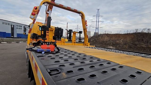 Автоэвакуатор  ISUZU ELF с автомобильным манипулятором КМУ XCMG HUBEY 4000кг, 6300кг, 10000кг 2026