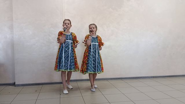 Ракович Екатерина ,Пузикова Василиса с. Огур