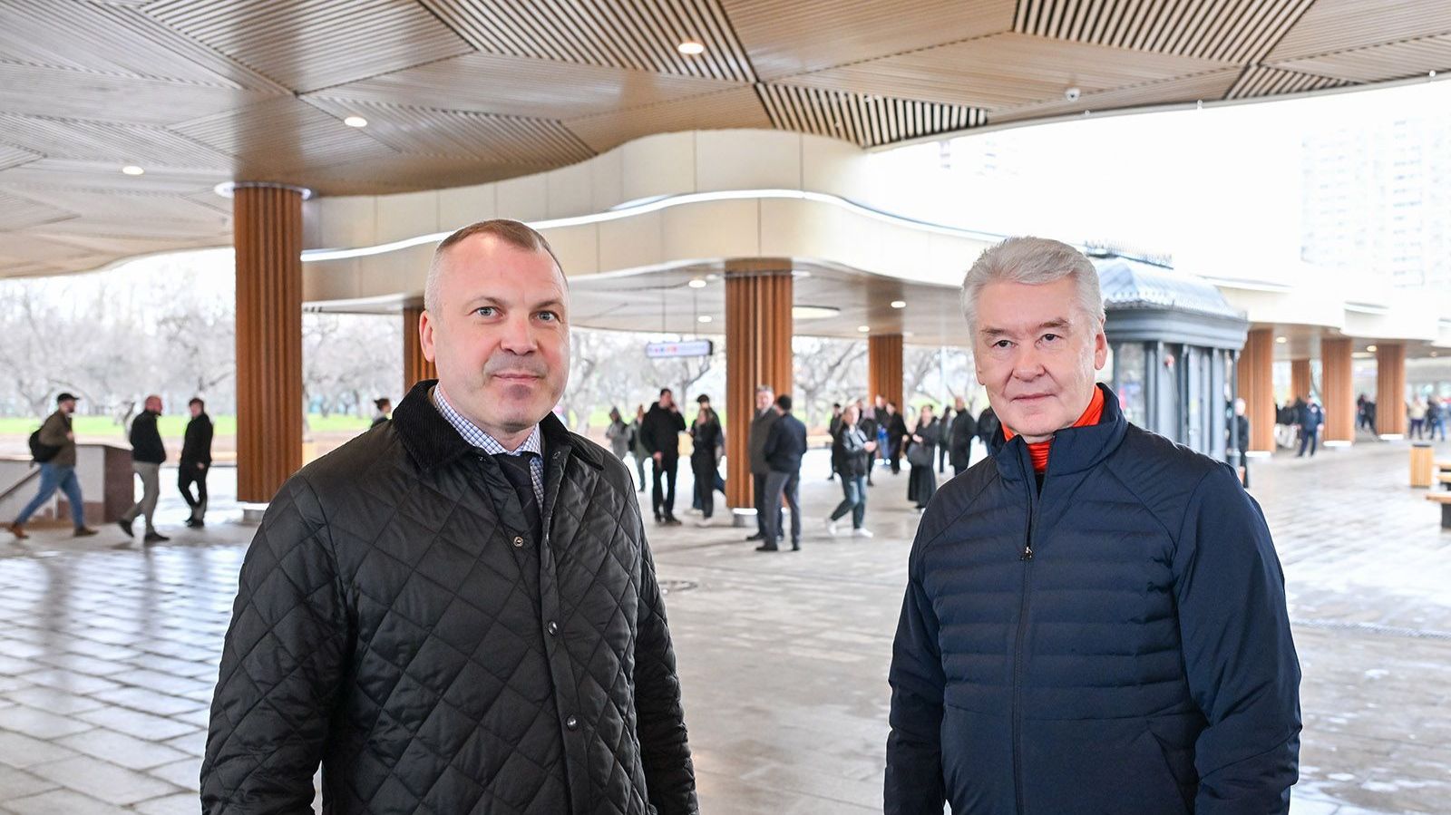 Сергей Собянин сообщил о завершении благоустройства городского вокзала Славянский Бульвар