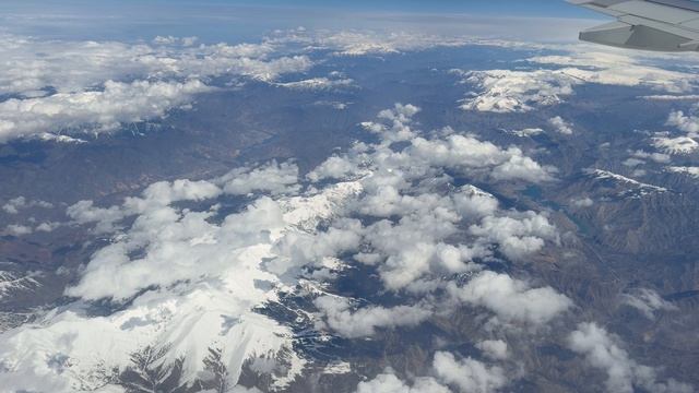 🇦🇲🇦🇲.На подлете к Еревану. Красивые верхушки гор🇦🇲🇦🇲