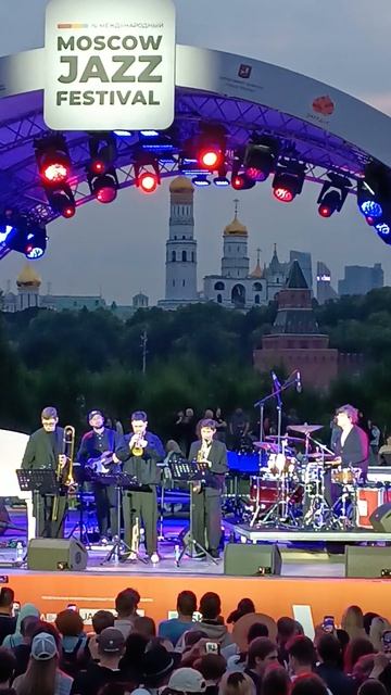 Музыка и массаж, прочтите описание видео, список услуг, нужно пищите на почту