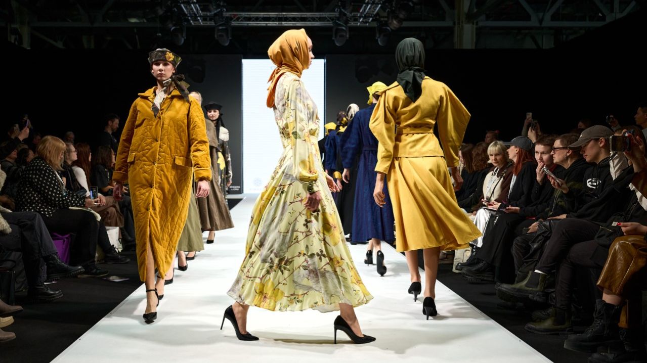 МОДНЫЙ ПОКАЗ | бренд SIMANIM | Выставка дизайна и моды СРМ — Collection Première Moscow 2026