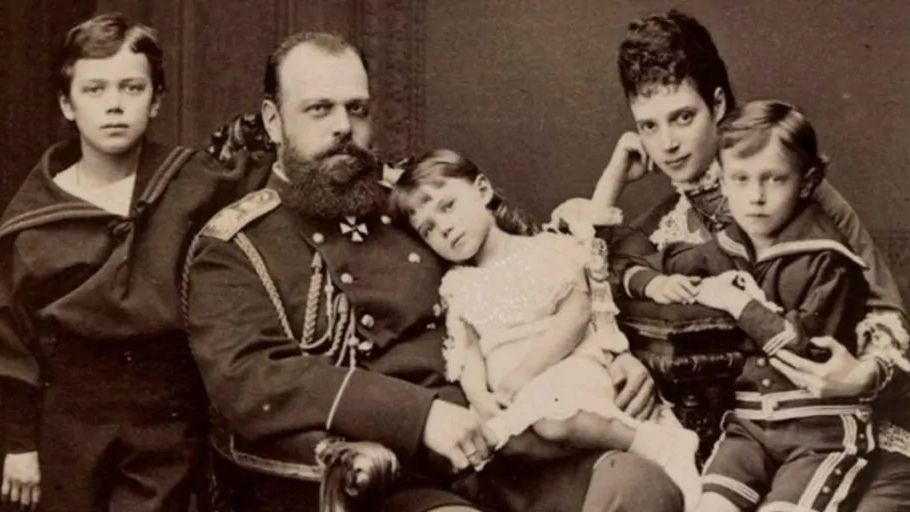 13 Мария Фёдоровна в Гатчинском дворце  [get.gt]