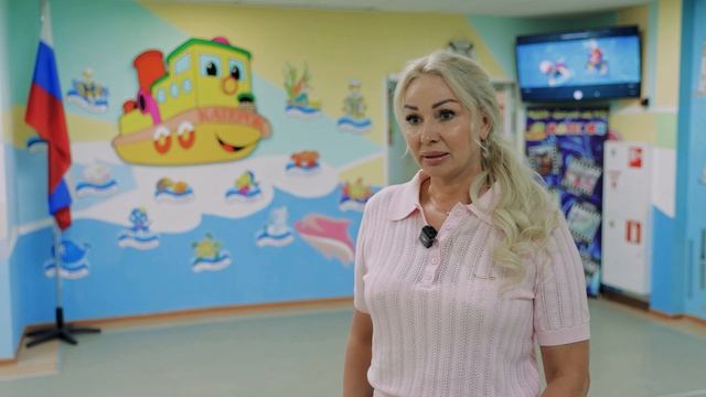 Детсадовцы Владивостока занимаются плаванием.