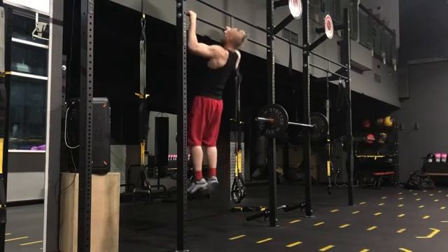 Подтягивания.