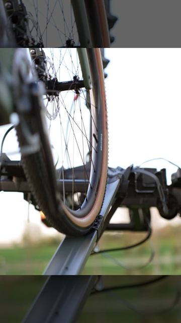 Велокрепление на фаркоп Buzzrack Scorpion Pro 2