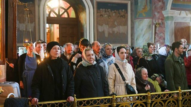 Видеозарисовка: паломничество в Дивеево