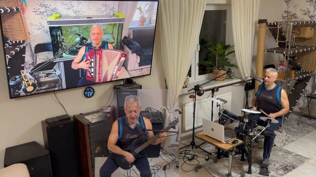 Трио ООО, кавер на тему песни Лесник, Король и Шут