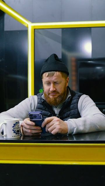 Грузовики @vklogistik от самого первого - Казбекович и его история