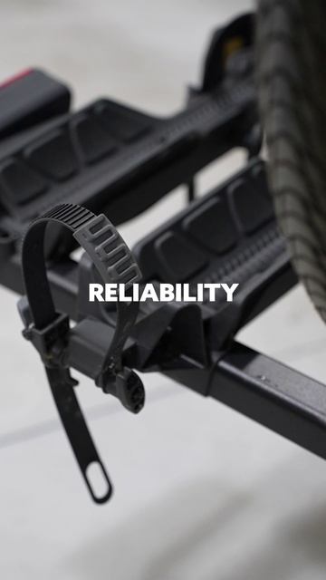 Велокрепление на фаркоп Buzzrack Scorpion Pro 3