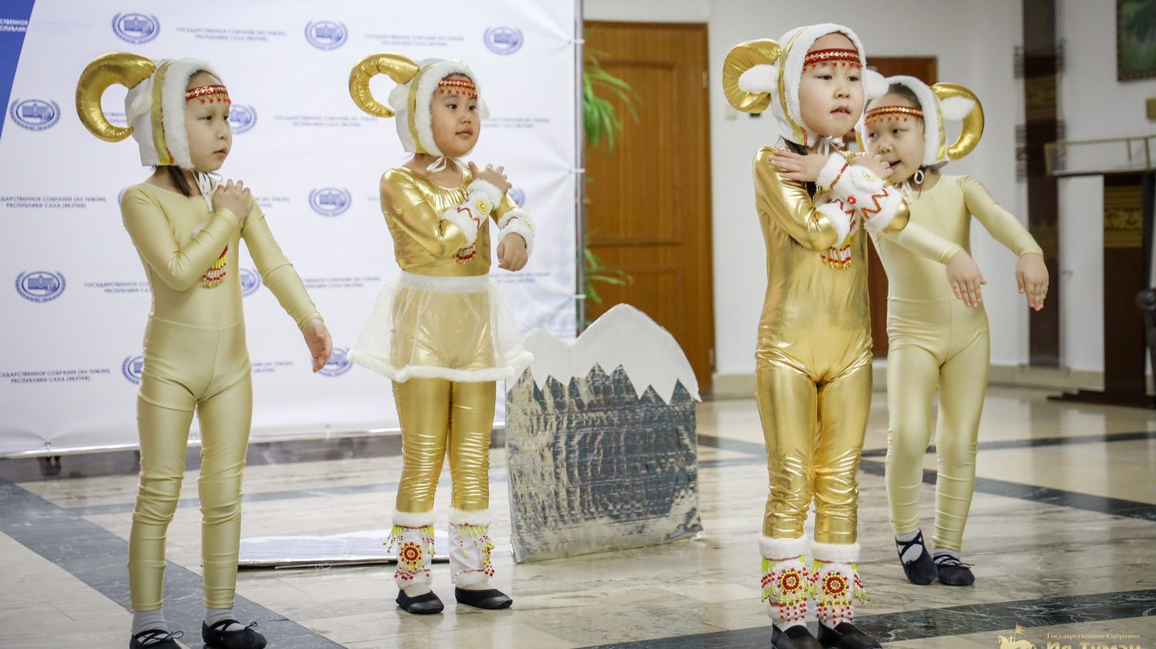 Юные акробаты, которые покорили Поднебесную, побывали в гостях в Ил Тумэне