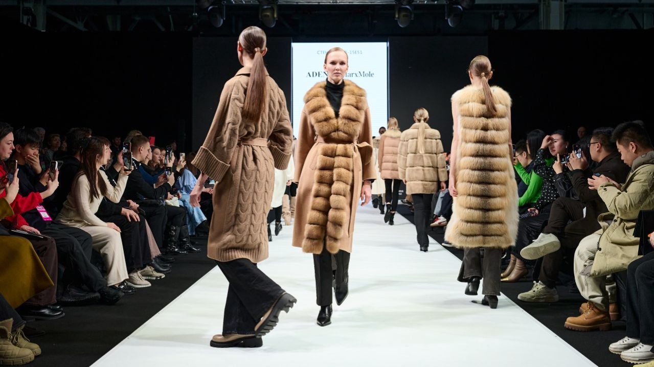 МОДНЫЙ ПОКАЗ | бренд ADENA & MARXMOLE | Выставка дизайна и моды СРМ — Collection Première Moscow