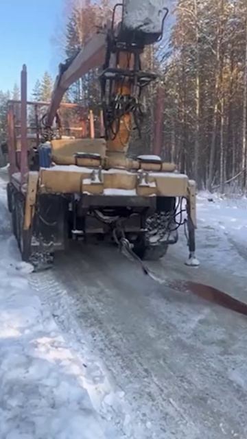 Грузовики @vklogistik от самого первого - Казбекович и его история